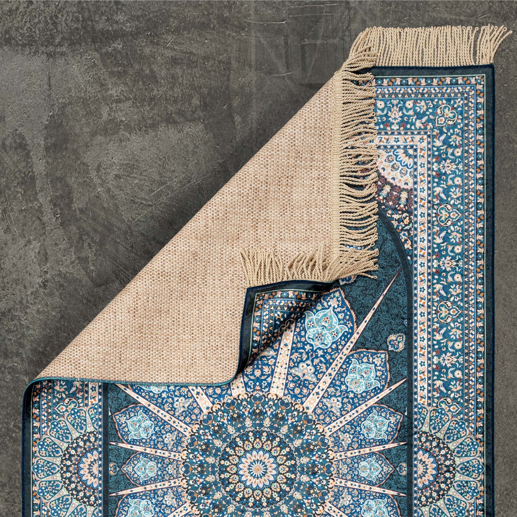 Seven Sajada | Islamic Prayer Mats and Prayer Beads